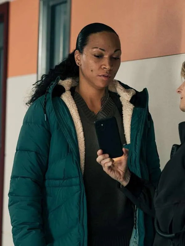 Evangeline Navarro True Detective S04 Puffer Coat Evangeline Navarro True Detective S04 Puffer Coat
